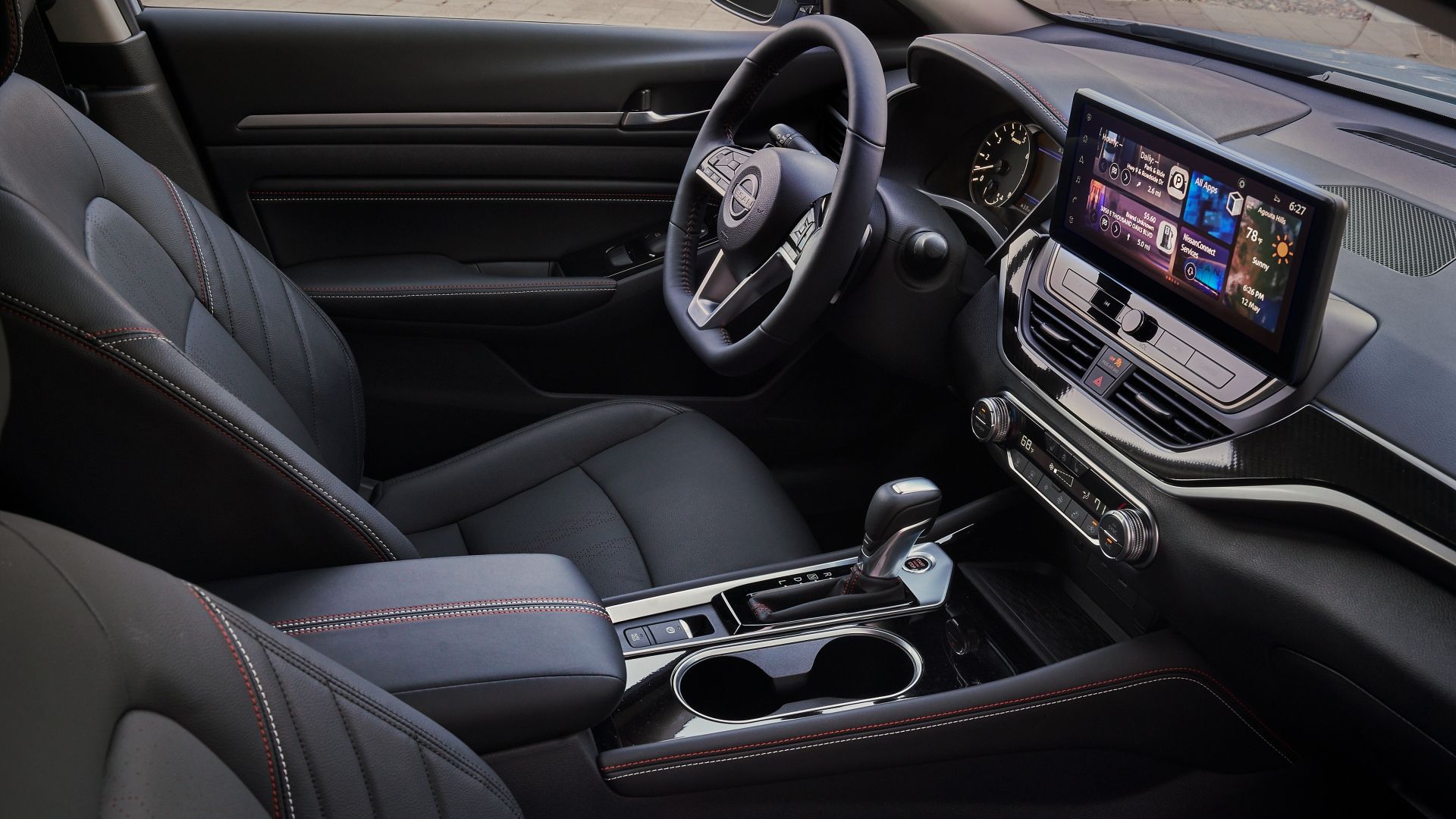 2024 Nissan Altima Interior