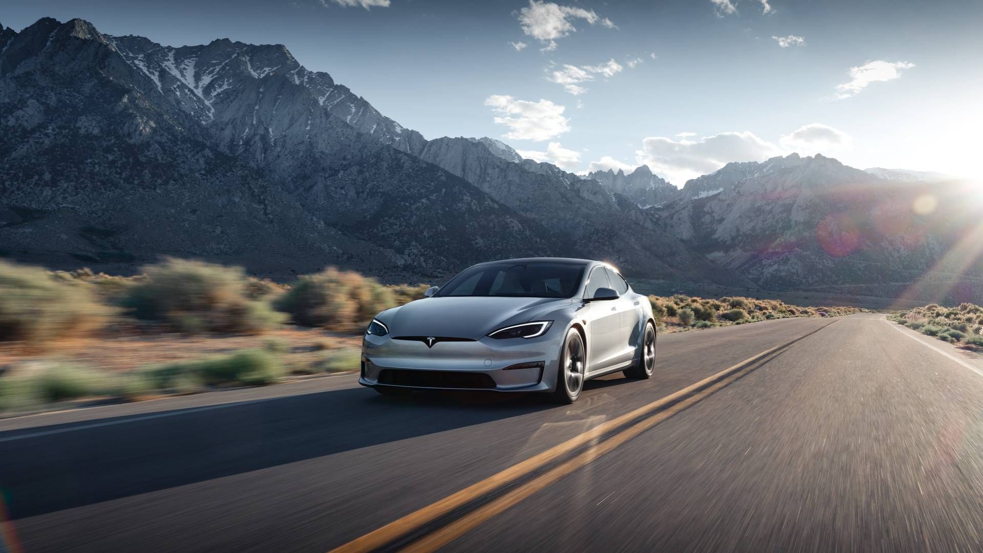 2024 Tesla Model S Pricing, Photos & Specs