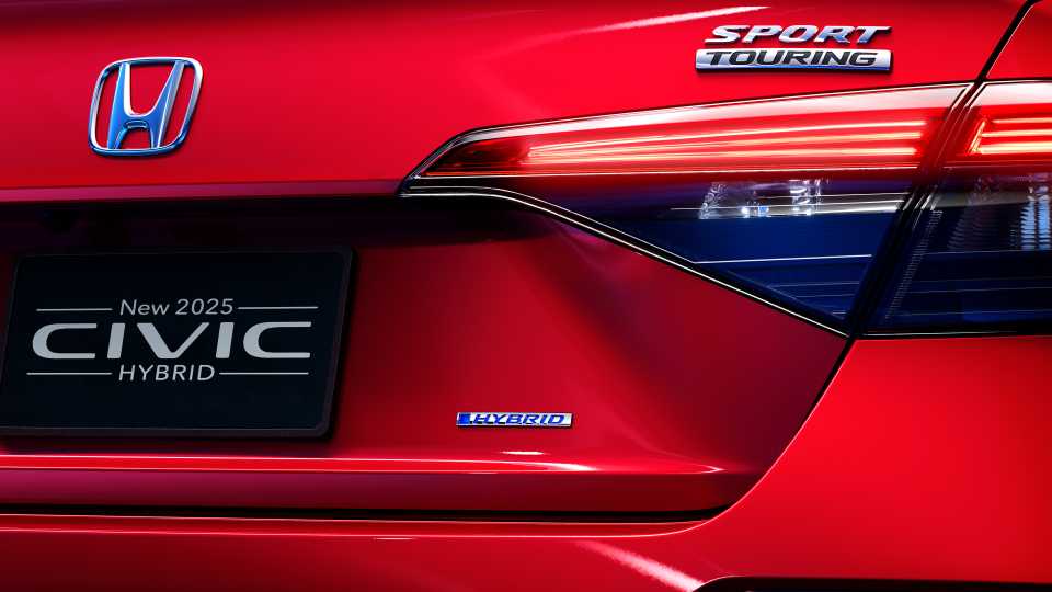 2025 Honda Civic Sedan Pricing, Photos & Specs
