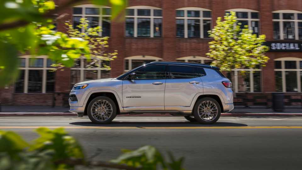 2025 Jeep Compass Pricing, Photos & Specs