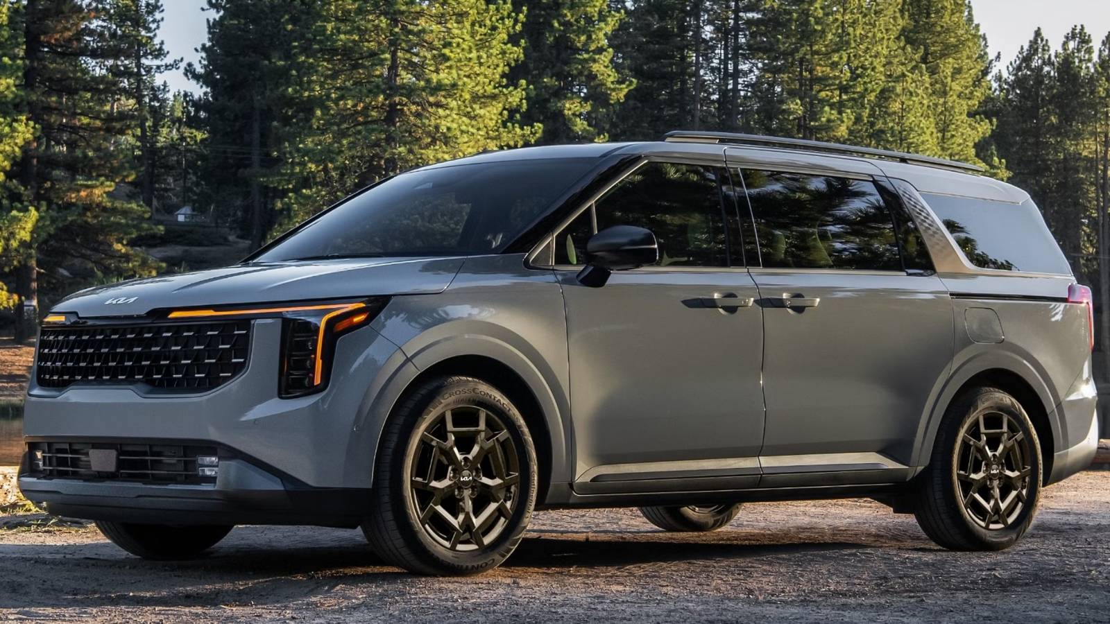 2025 Kia Carnival Images: Interior And Exterior Gallery