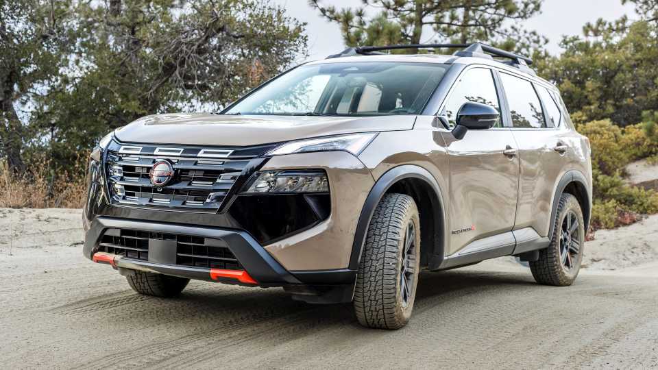 2025 Nissan Rogue Pricing, Photos & Specs