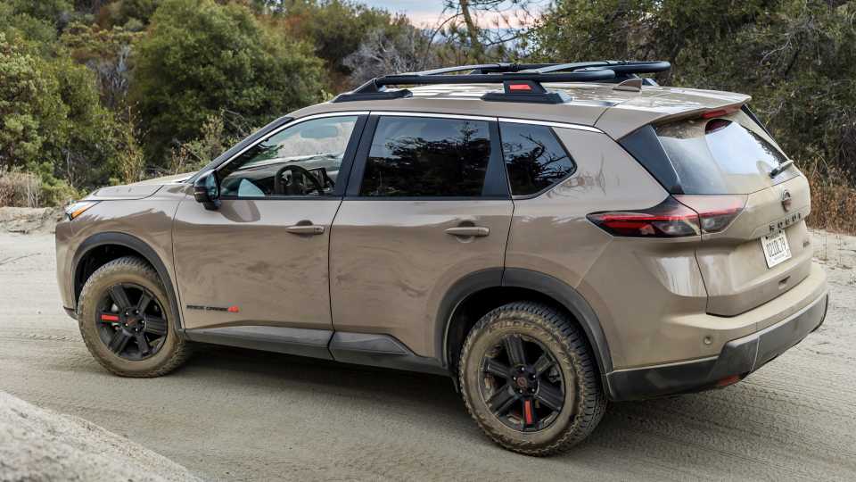 2025 Nissan Rogue Pricing, Photos & Specs