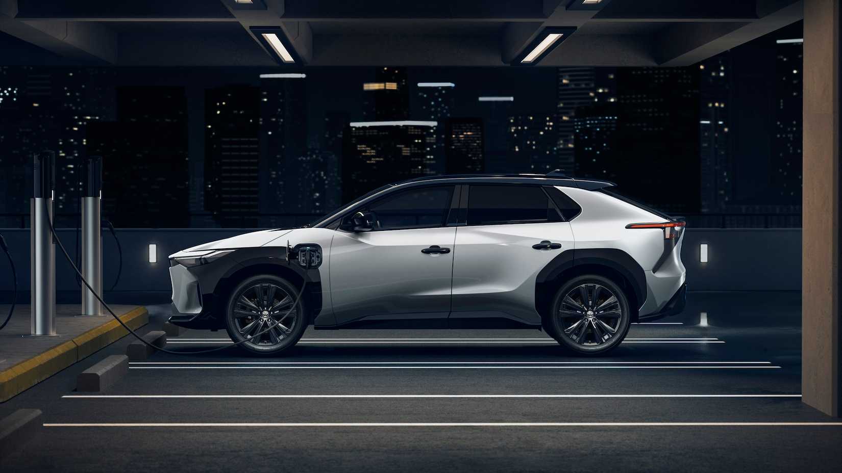 2025 Toyota bZ4X Images: Interior And Exterior Gallery