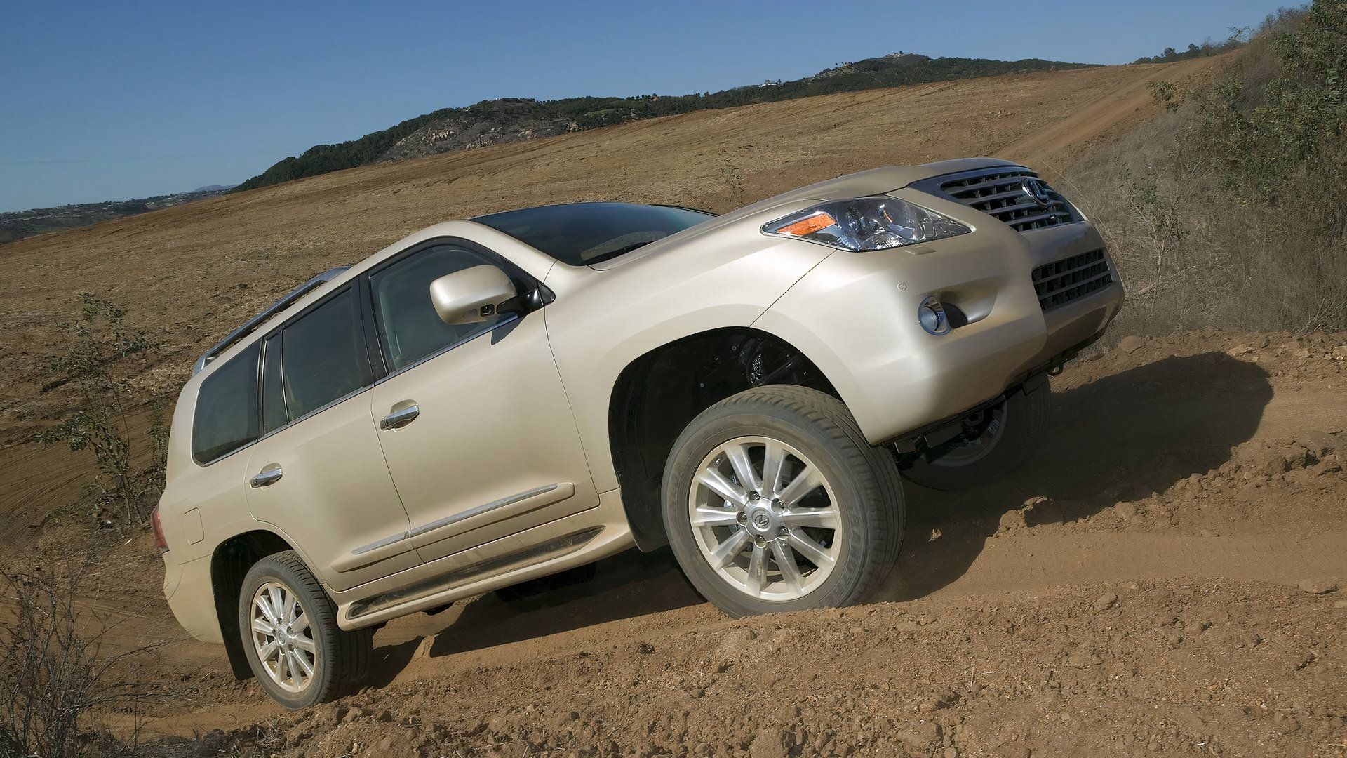 2011 Lexus LX Exterior Photos