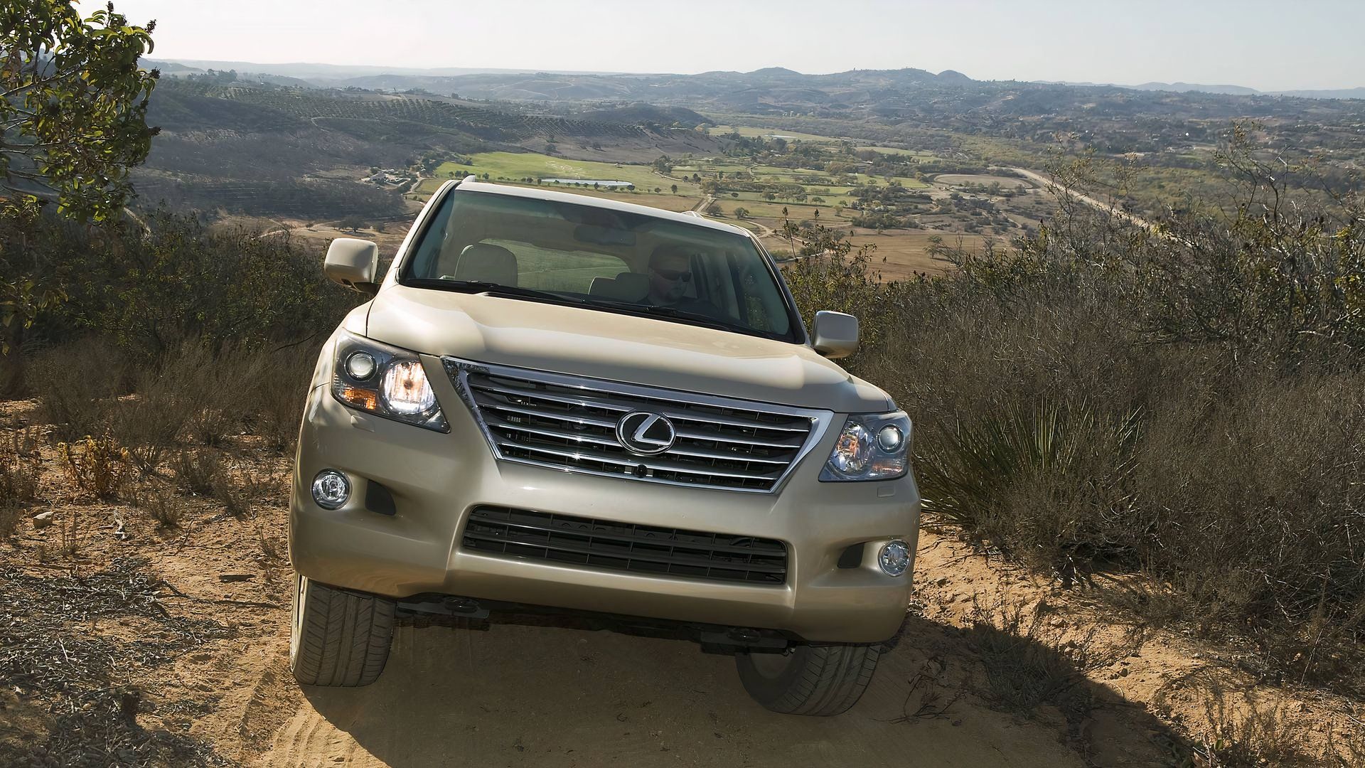 2011 Lexus LX Exterior Photos