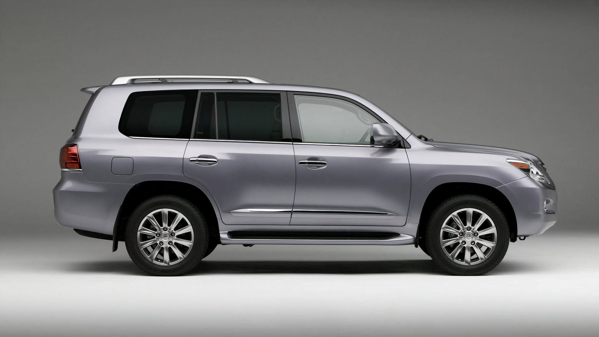 2011 Lexus LX Exterior Photos