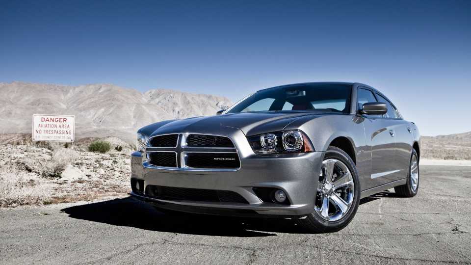 2011 Dodge Charger Pricing, Photos & Specs