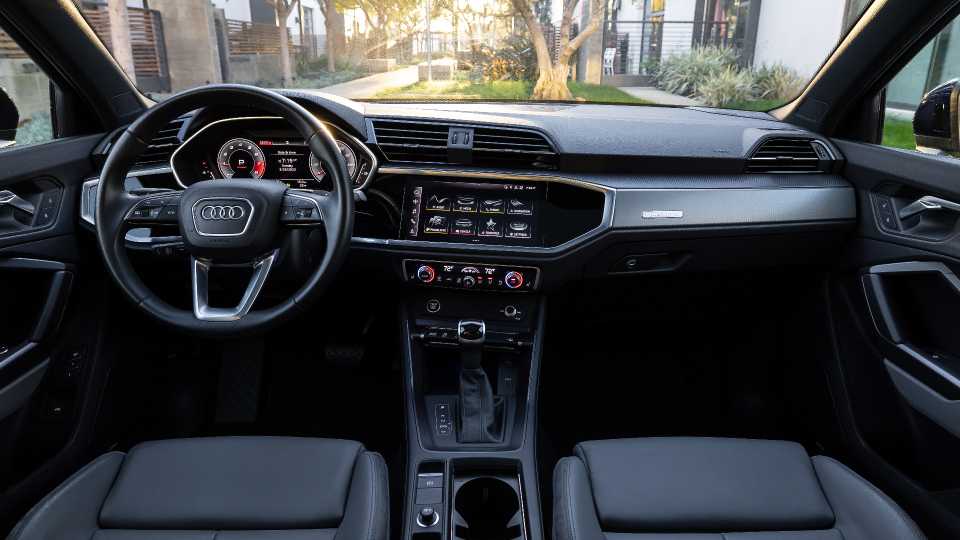 2025 Audi Q3 Pricing, Photos & Specs