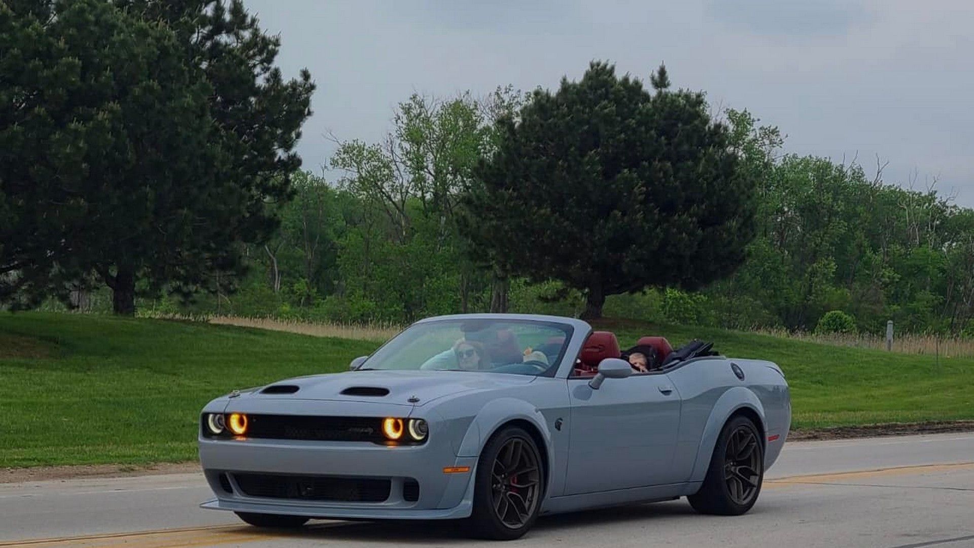 The First Droptop Dodge Charger Daytona Has Room For Improvement