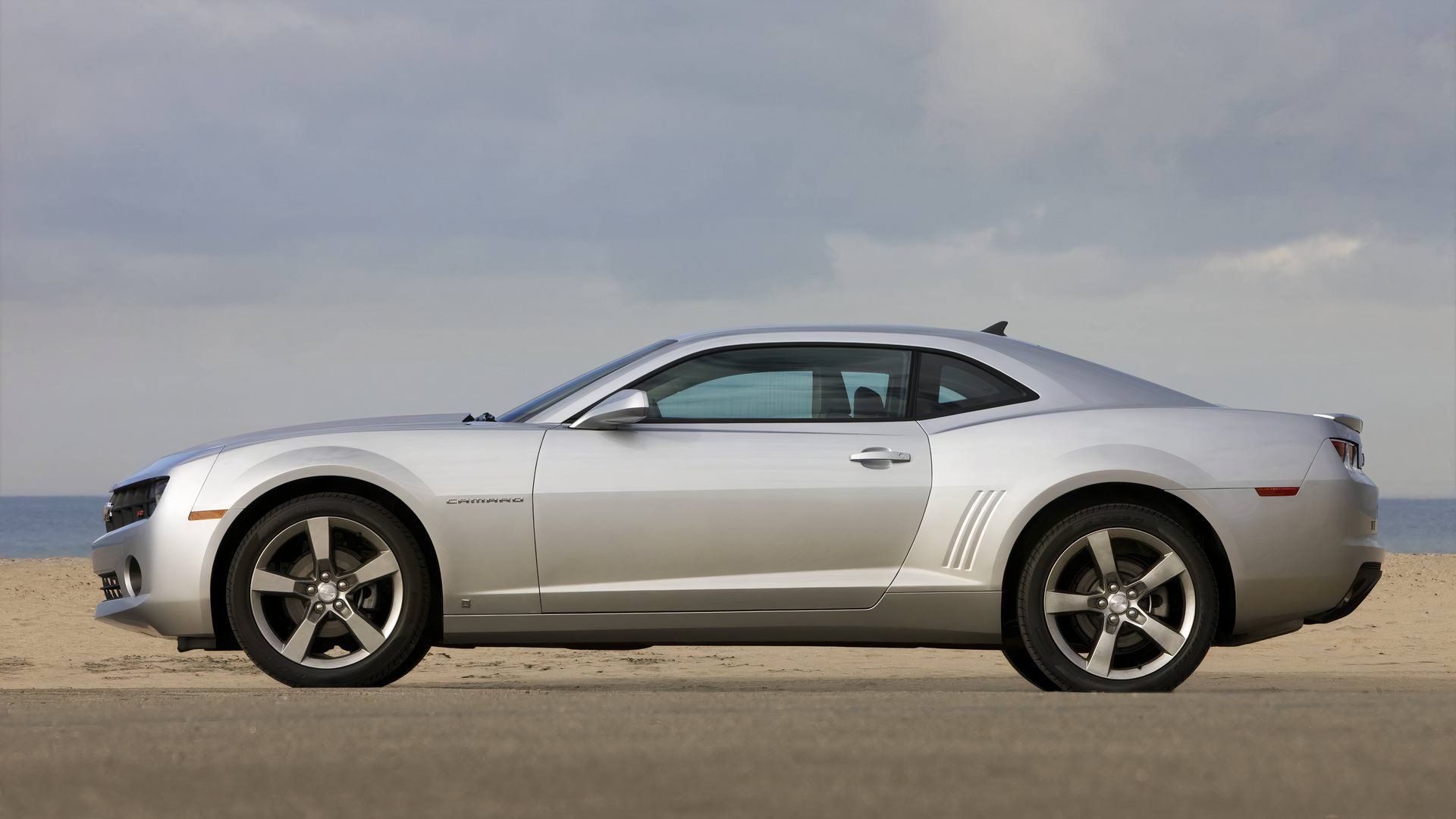 2012 Chevrolet Camaro Coupe Pricing, Photos & Specs