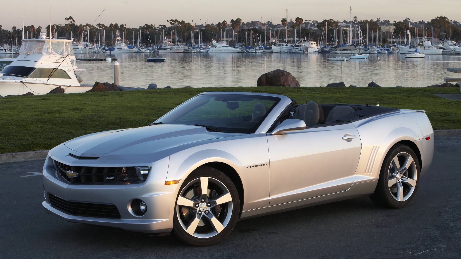 2012 Chevrolet Camaro Coupe Pricing, Photos & Specs