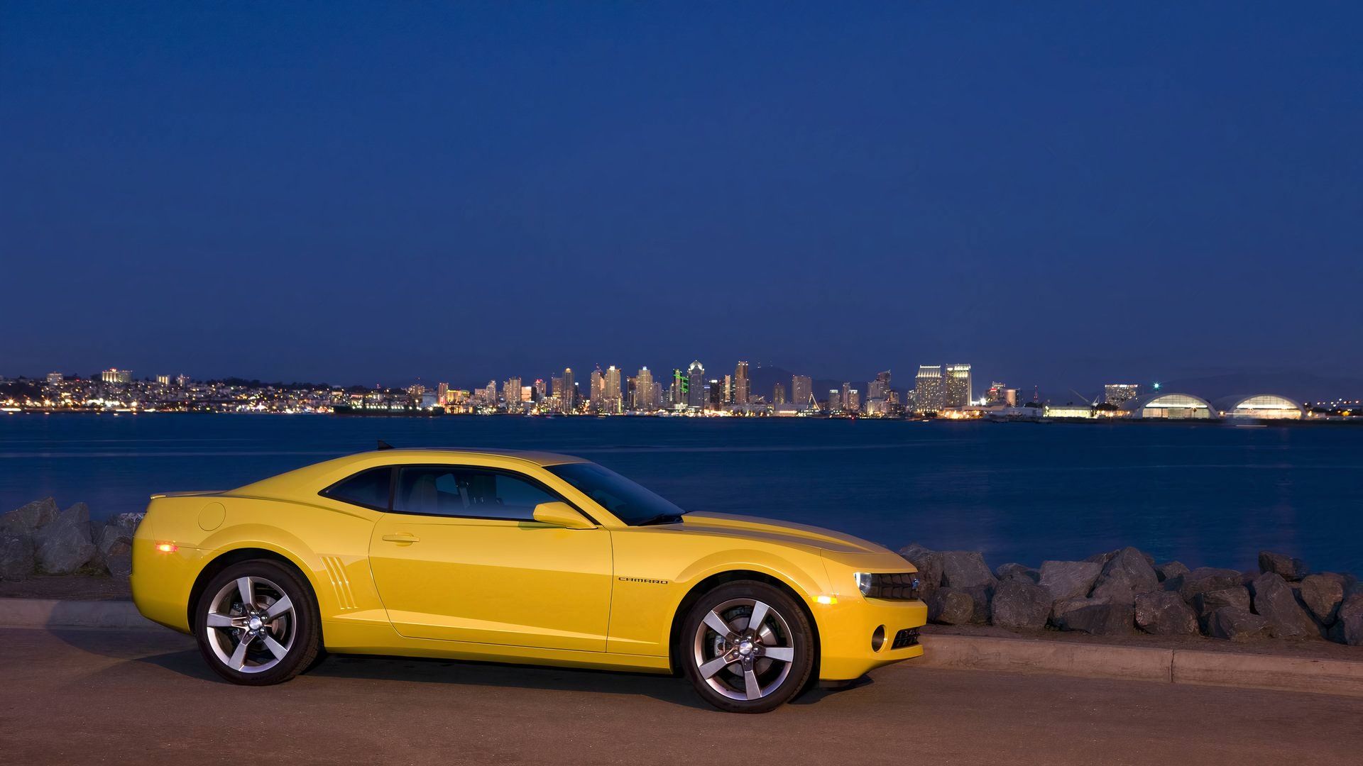2012 Chevrolet Camaro Coupe Pricing, Photos & Specs