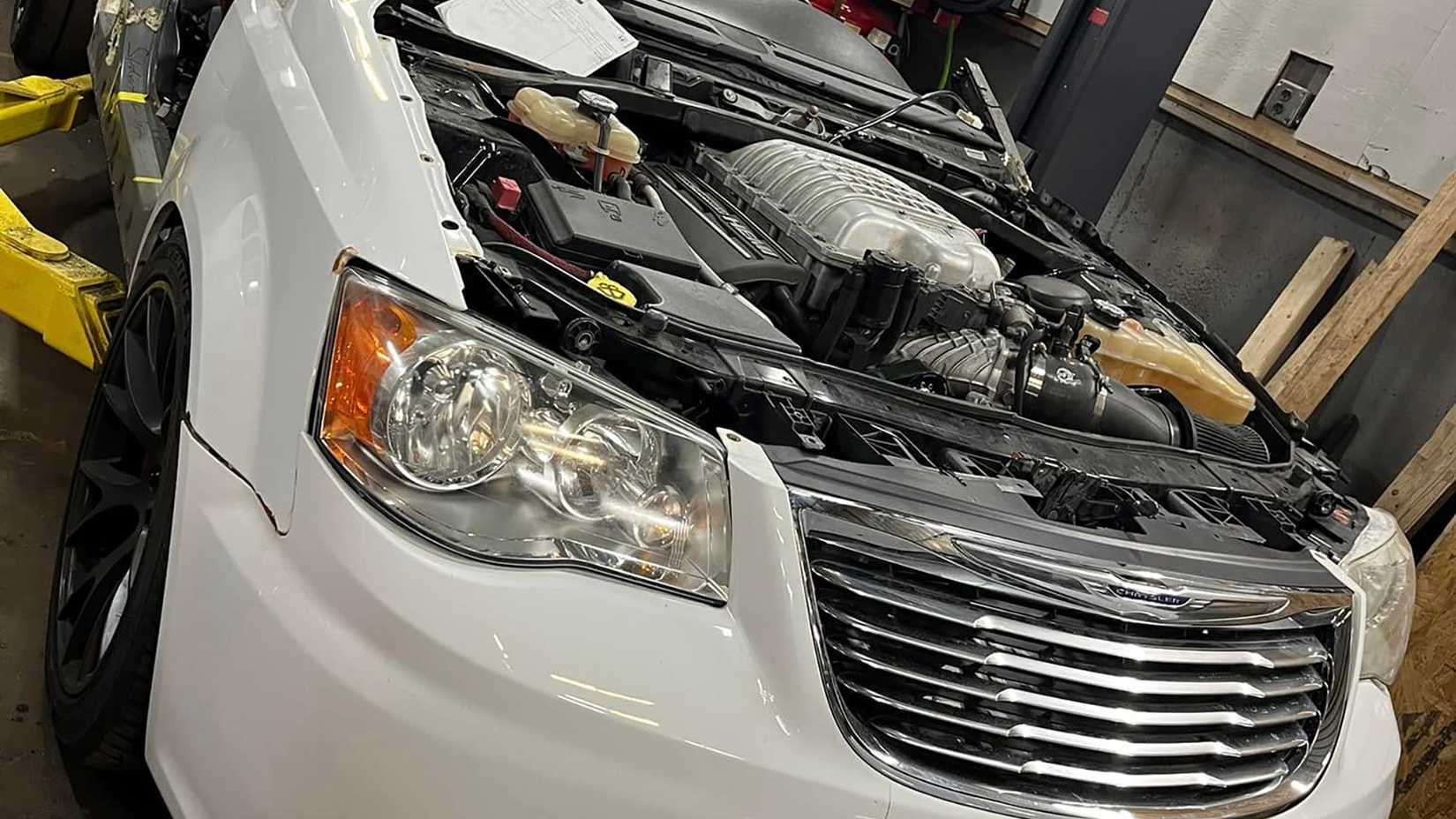 Finally, A Real Hellcat Minivan Has Been Created