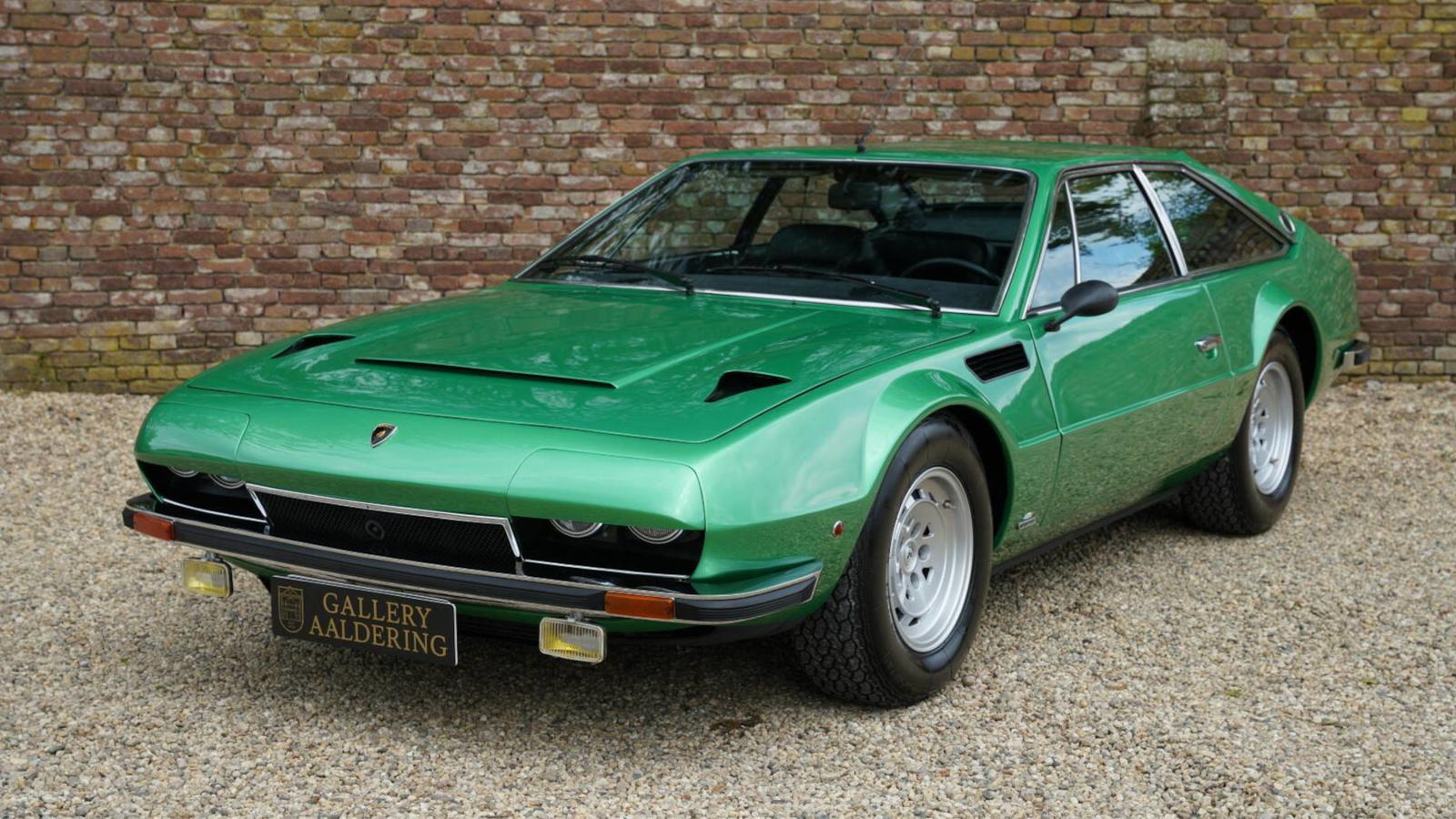 10 Performance Cars From The 1970s No One Remembers