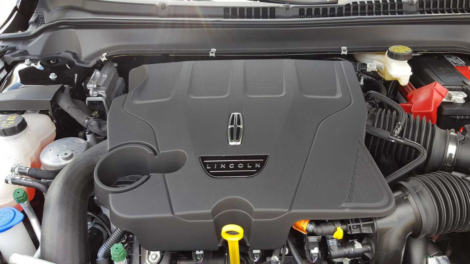 The Most Powerful Lincoln Sedan Ever Made Left Us Just A Few Years Ago