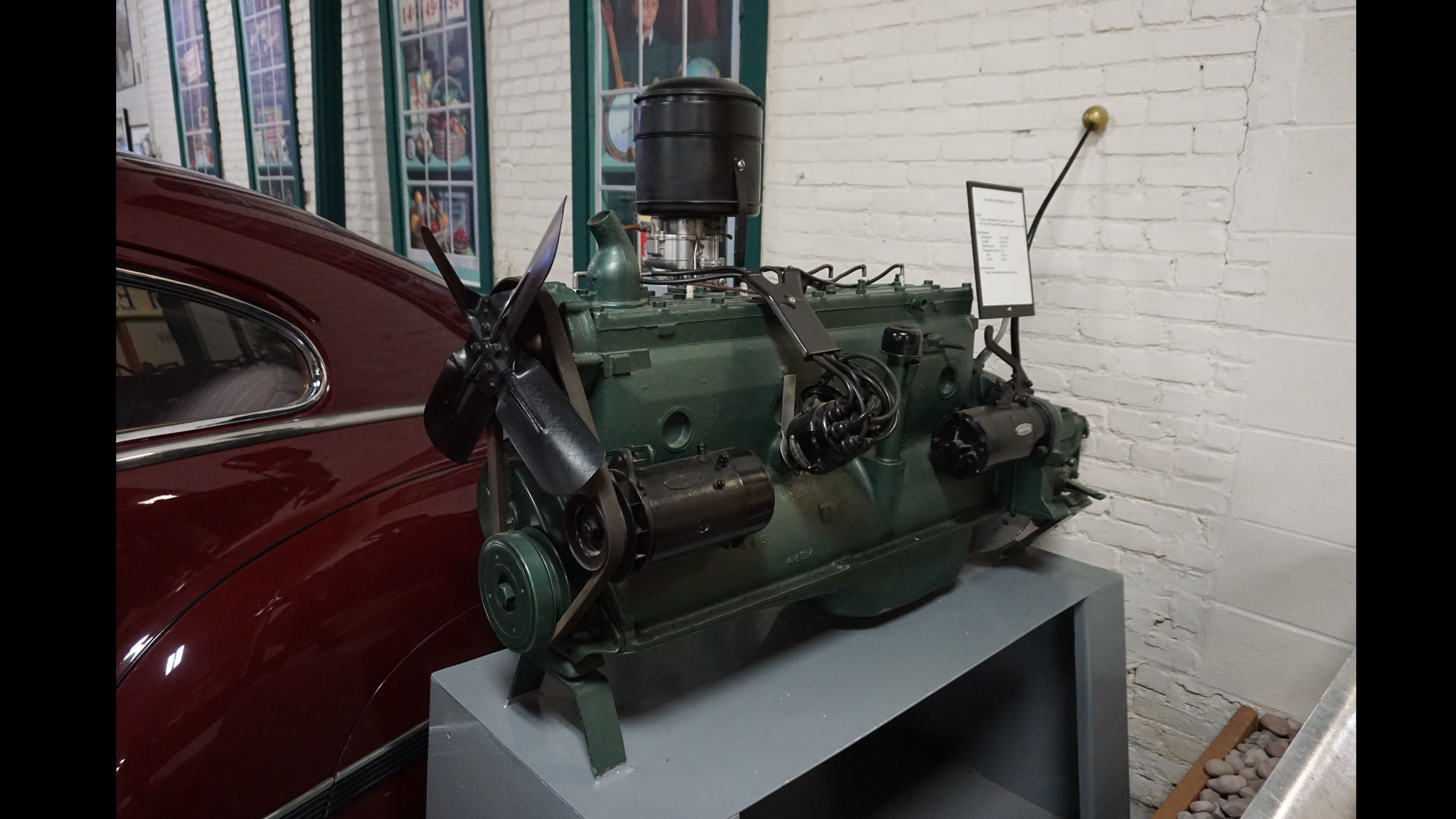 The Last Straight-8 Engines Built By American Car Manufacturers