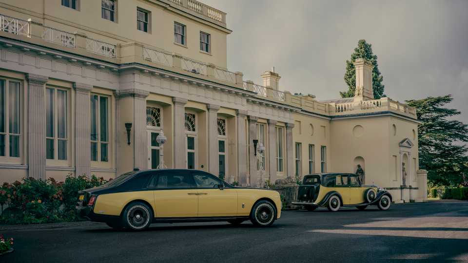 2024 Rolls-Royce Phantom Pricing, Photos & Specs