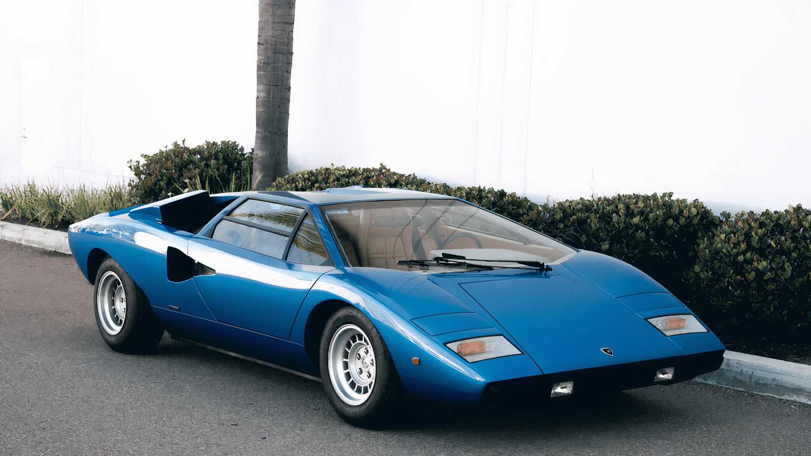 Lamborghini Nearly Stopped Hummer From Ever Existing