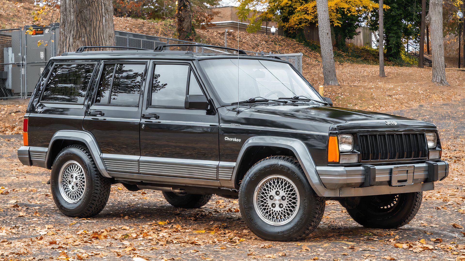 10 Of The Coolest Everyday American Cars Of The 1990s