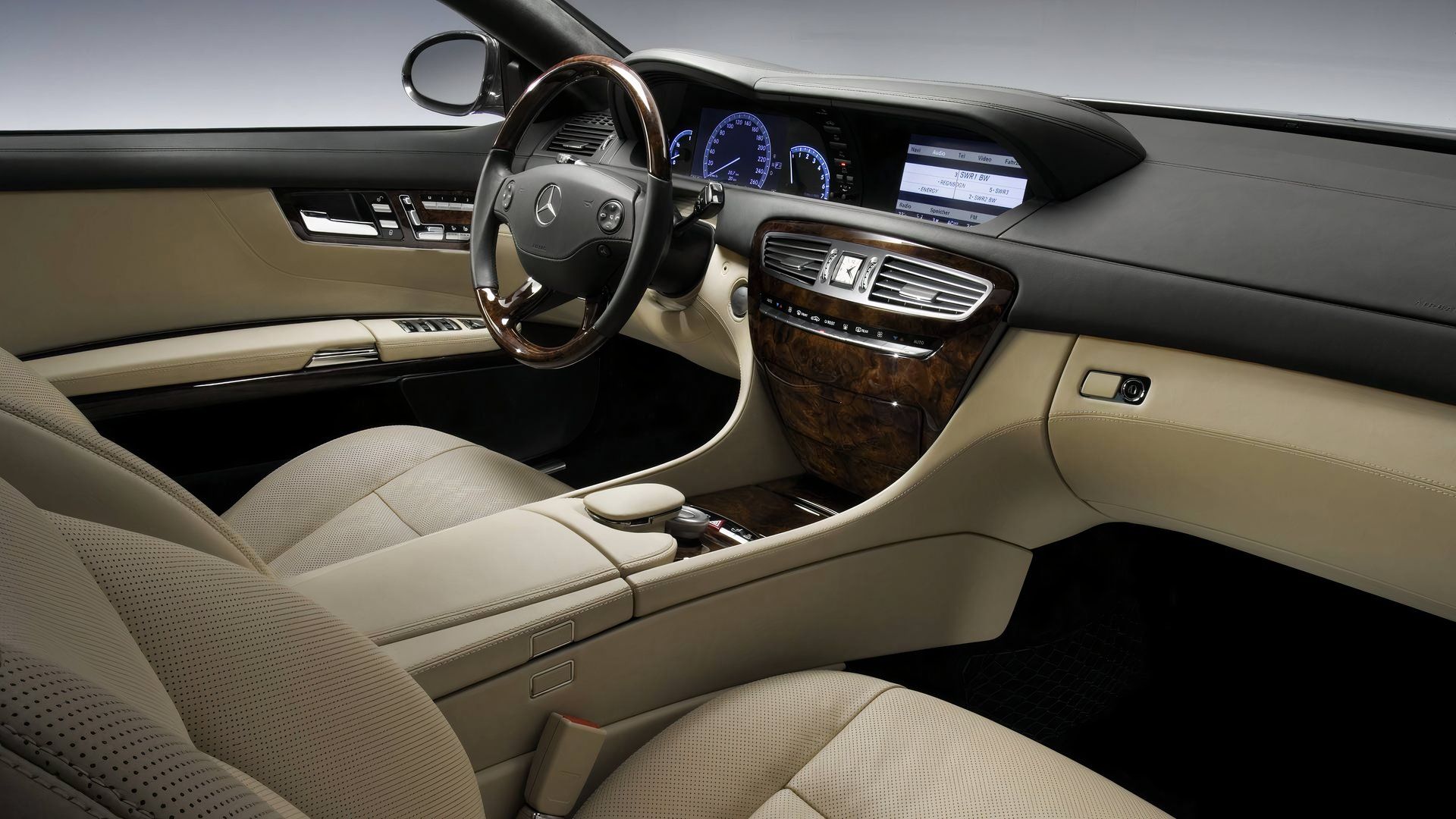 2009 Mercedes-Benz CL-Class Interior Photos