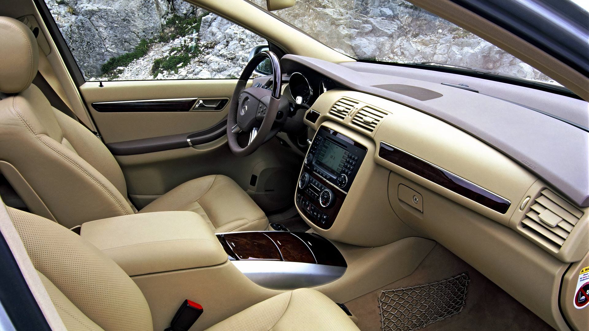 2009 Mercedes-Benz R-Class Interior Photos