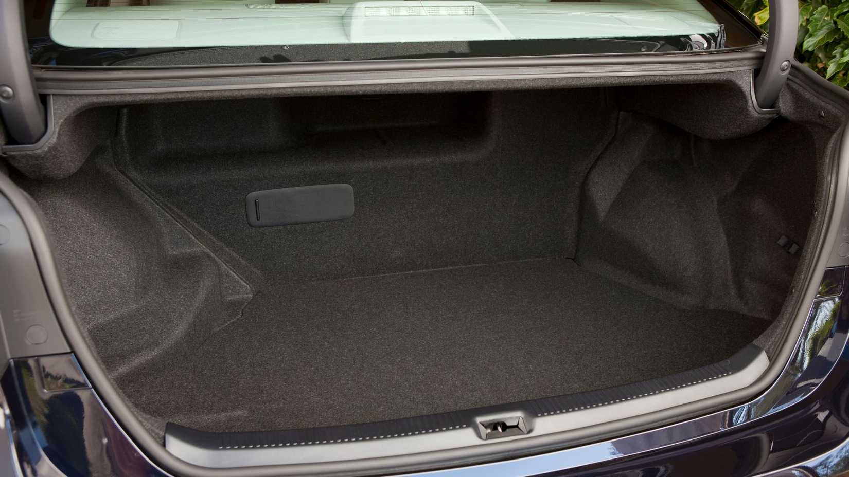 Lexus HS 250h: The Obscure Hybrid Sedan You Forgot Existed
