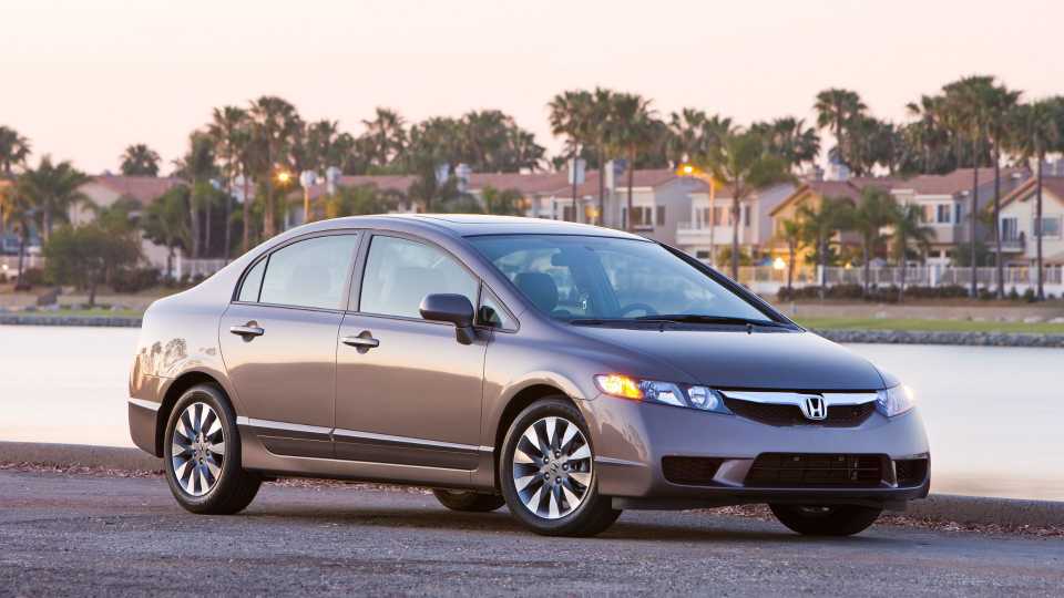 2010 Honda Civic Sedan Pricing, Photos & Specs