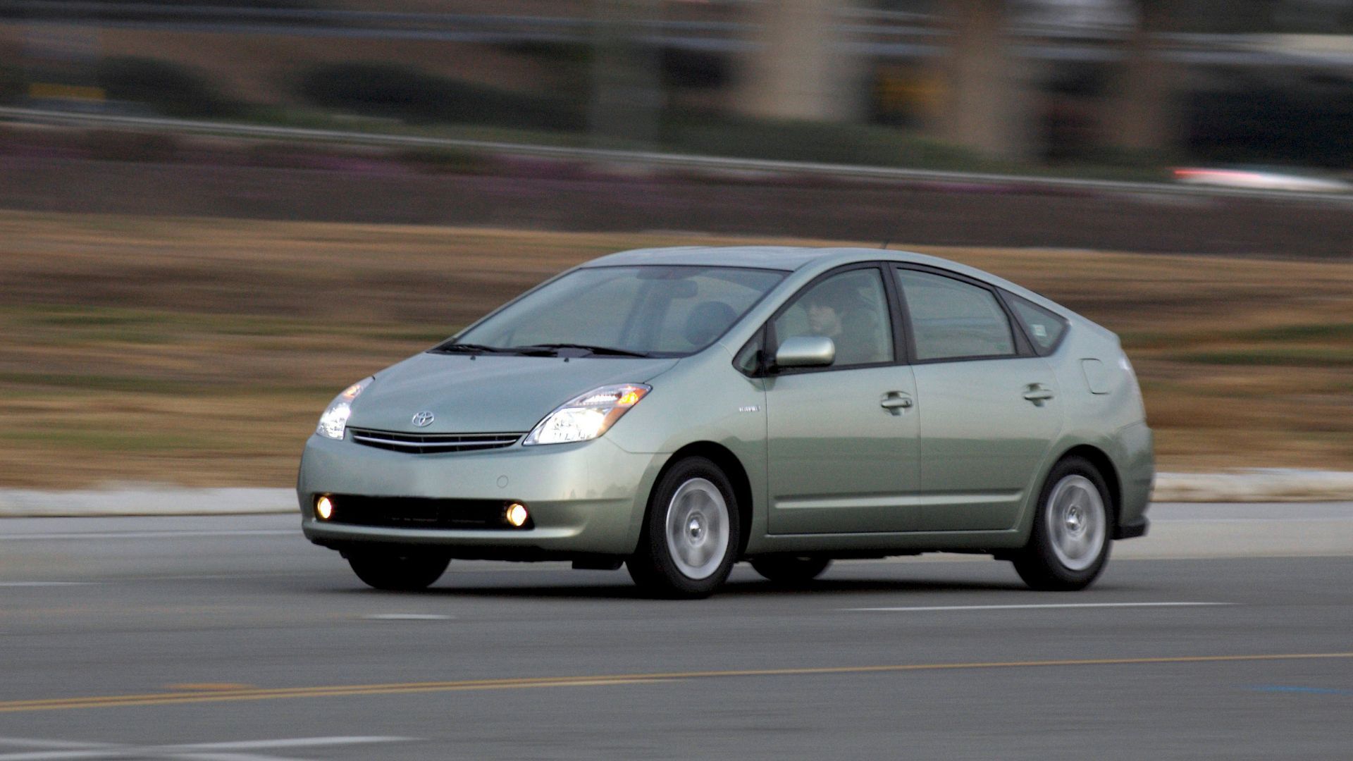 2009 Toyota Prius Pricing, Photos & Specs