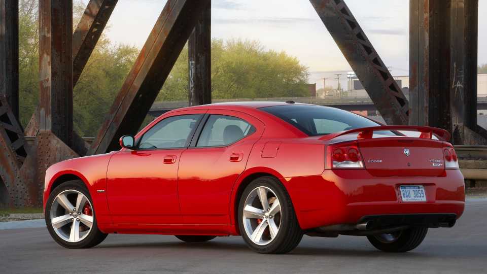 2010 Dodge Charger SRT8 - Overview Pricing, Photos & Specs
