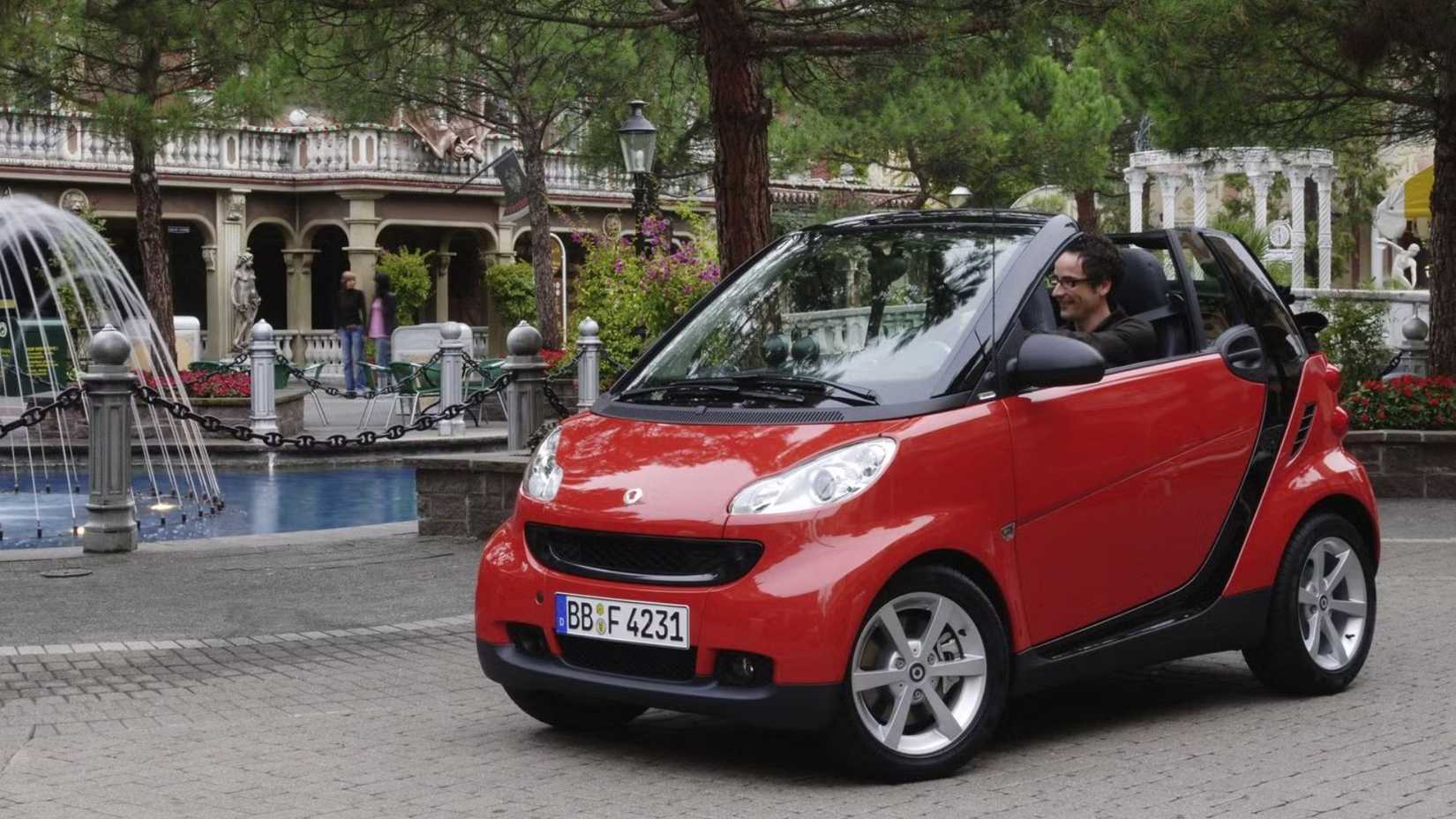 2010 smart fortwo - Overview Pricing, Photos & Specs
