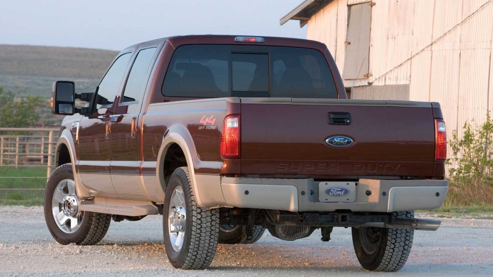 2010 Ford Super Duty: The Last Manual V8 Truck