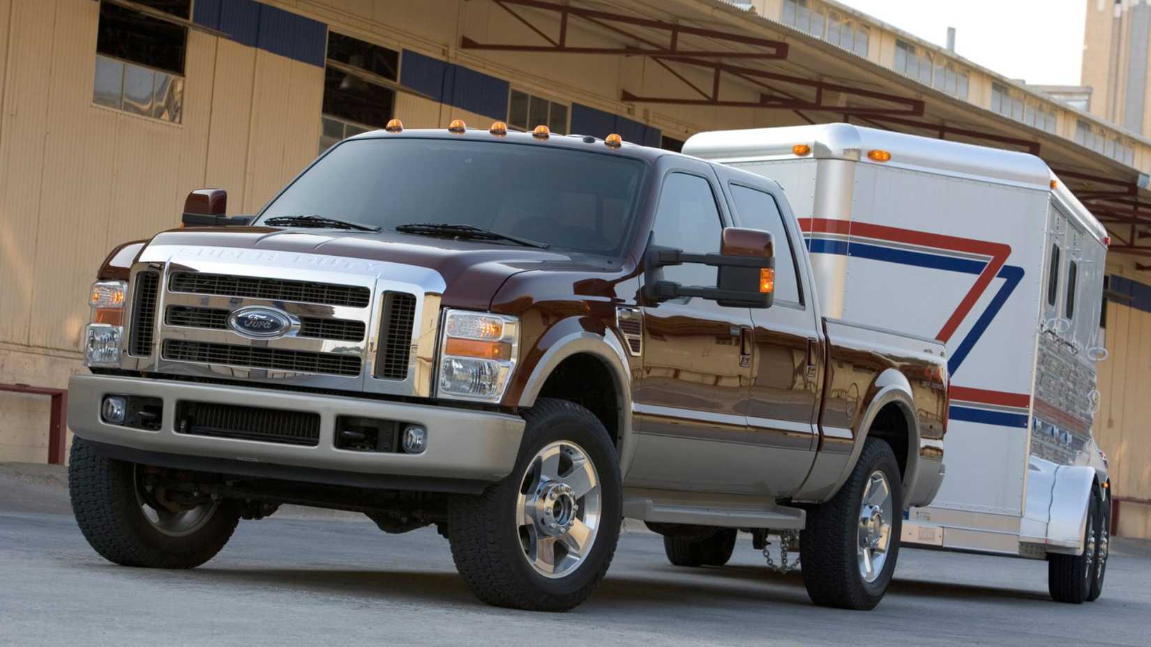 2010 Ford Super Duty: The Last Manual V8 Truck
