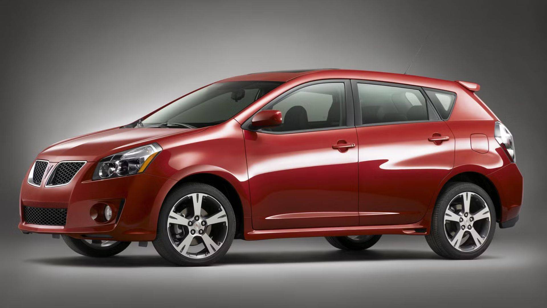 2010 Pontiac Vibe Pricing, Photos & Specs