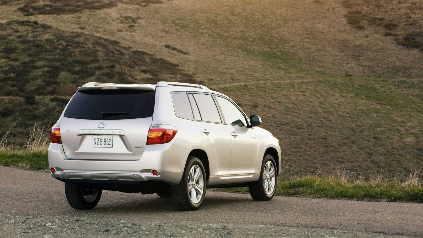 Toyota Highlander Second-Gen V6: Best Time to Buy Before Full EV Transition