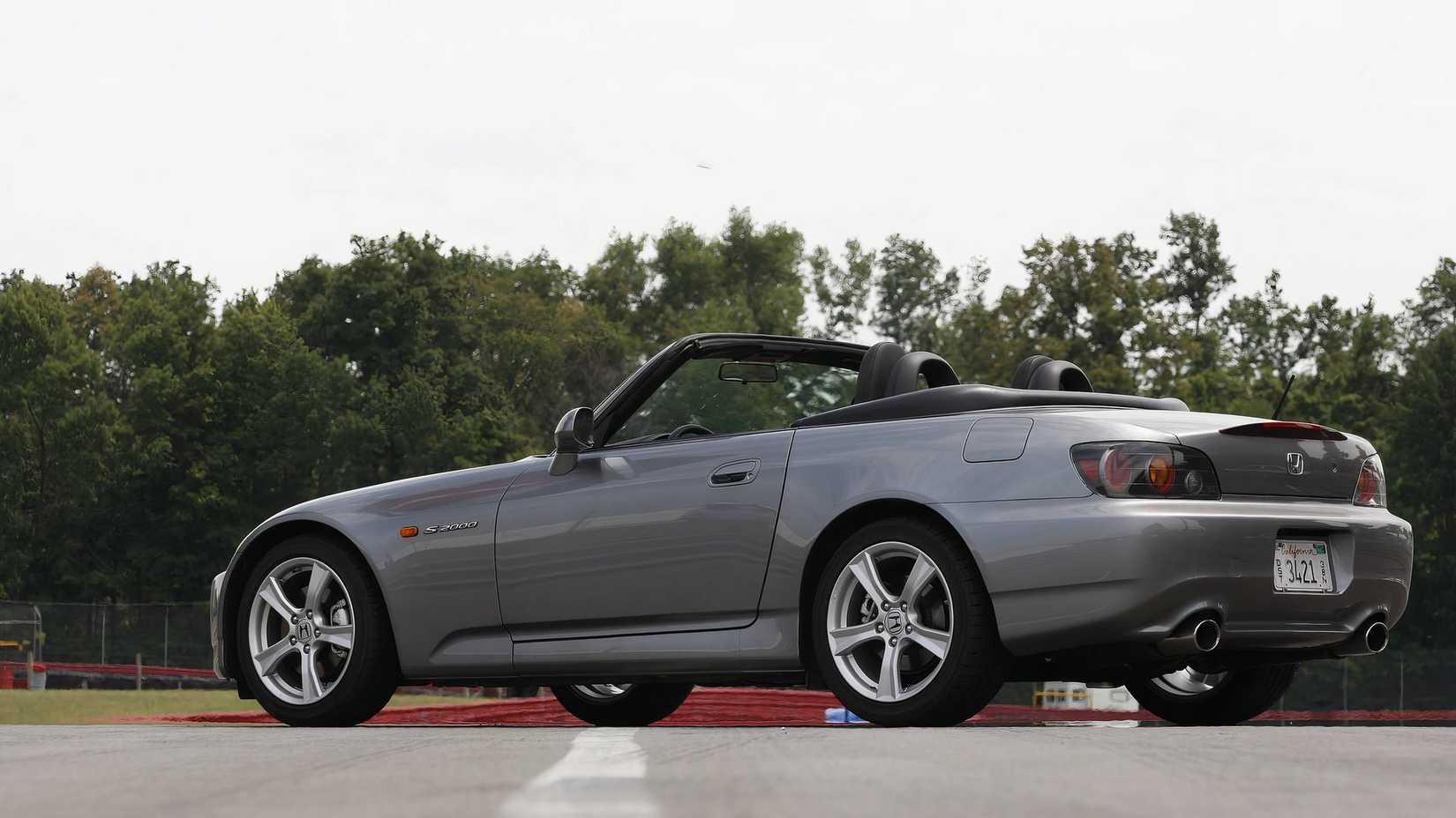 Honda S2000 Buyer's Guide: Choosing the Best Variant for You