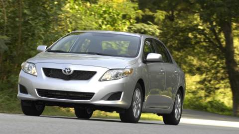 2009 Toyota Corolla Sedan Pricing, Photos & Specs