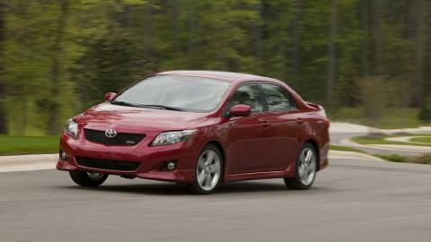2009 Toyota Corolla Sedan Pricing, Photos & Specs