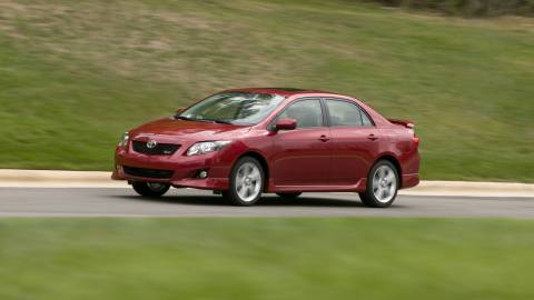 2009 Toyota Corolla Sedan Pricing, Photos & Specs