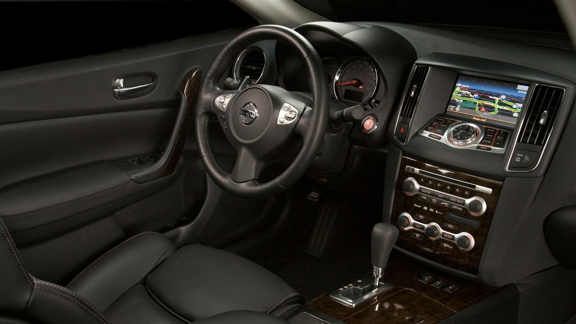 2011 Nissan Maxima Pricing, Photos & Specs