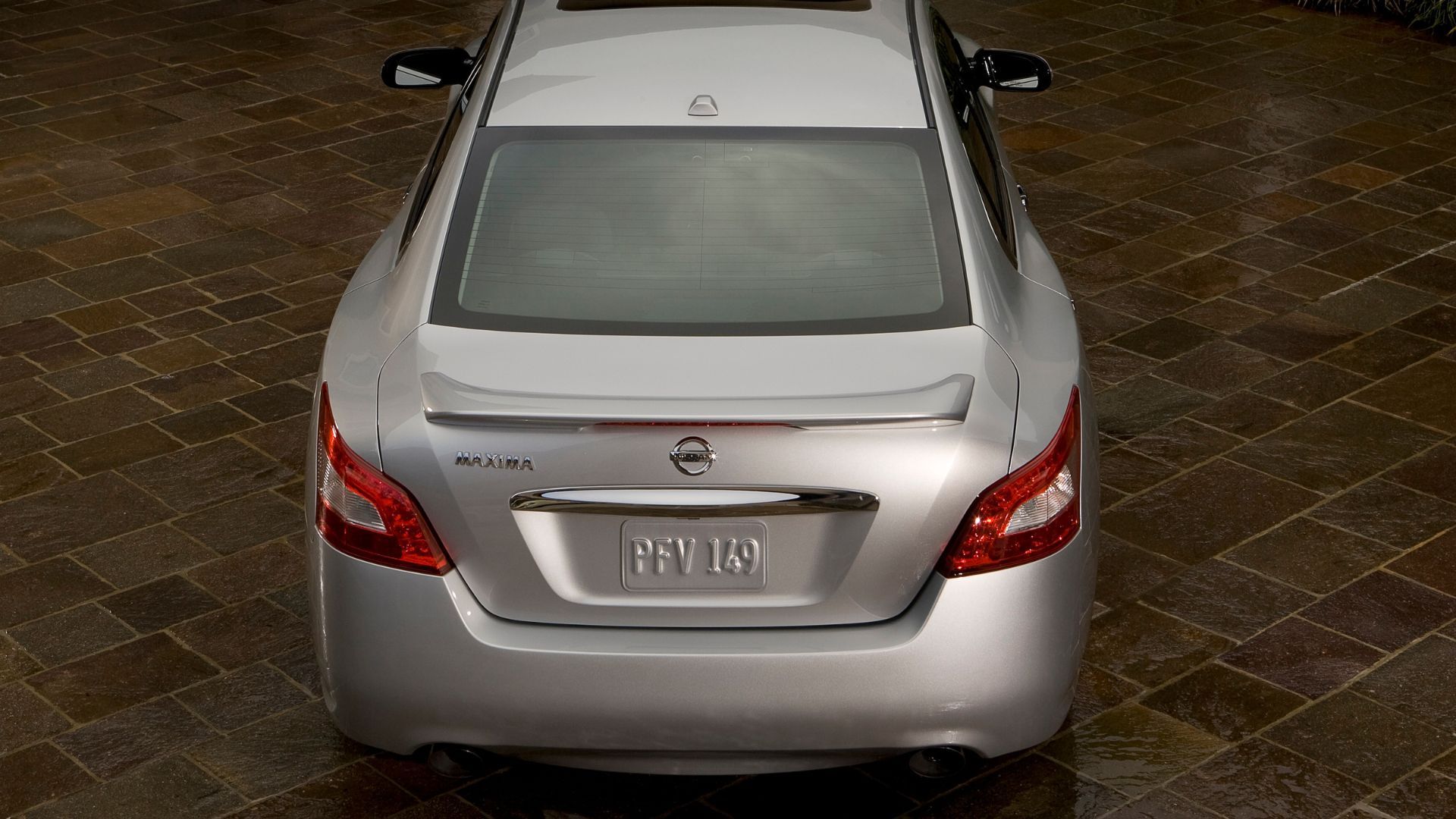 2011 Nissan Maxima Pricing, Photos & Specs