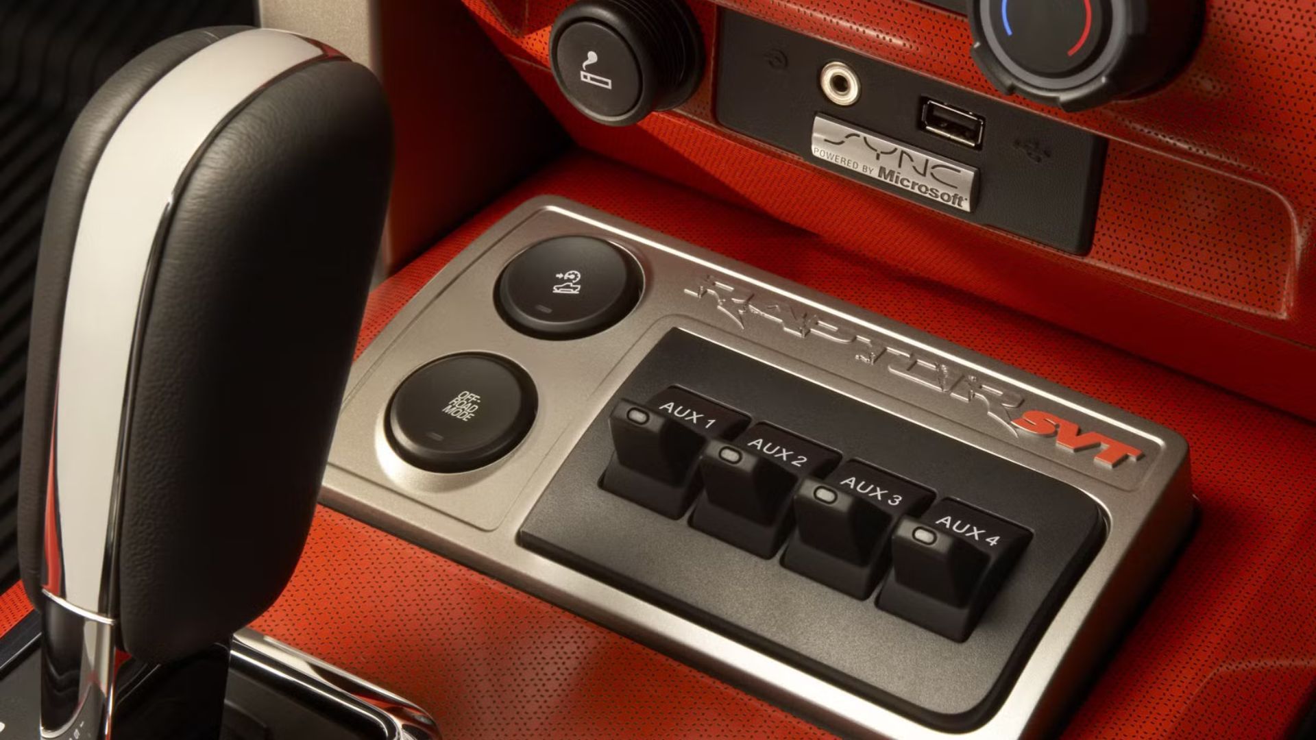 2010 Ford SVT Raptor Pricing, Photos & Specs