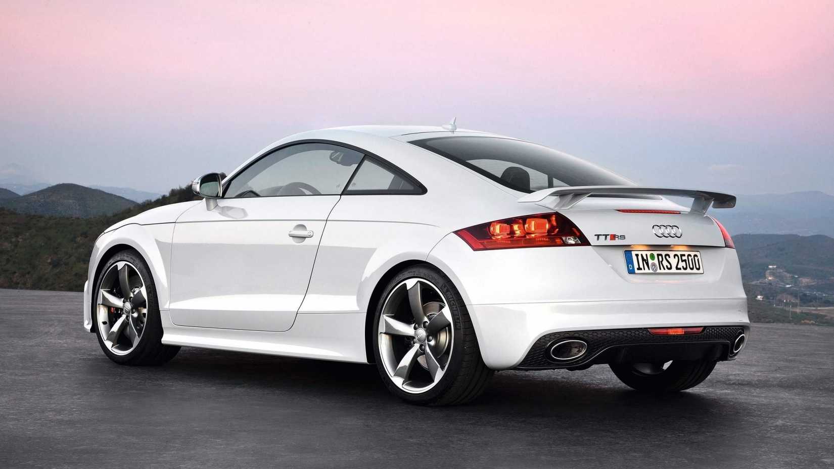 The First-Generation Audi TT RS Is A Superb Used Buy