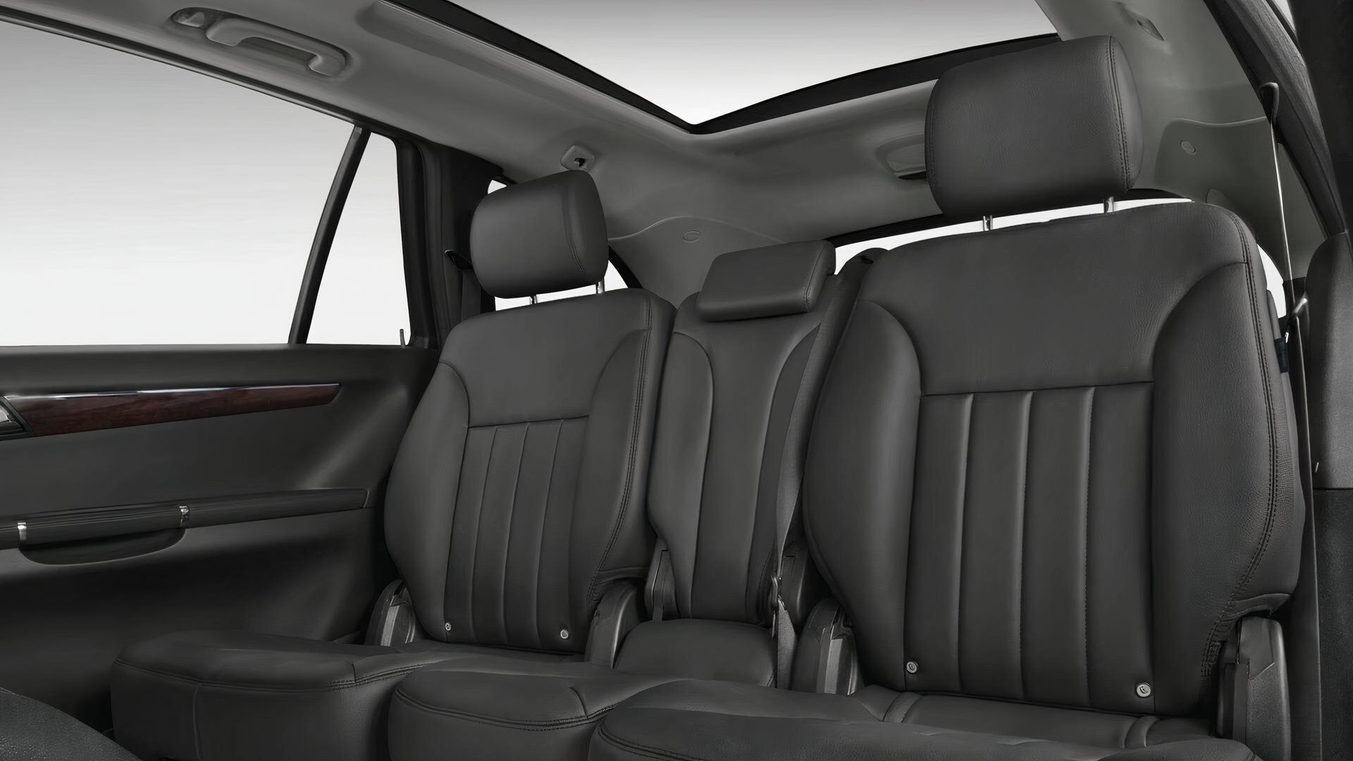 2009 Mercedes-Benz R-Class Interior Photos