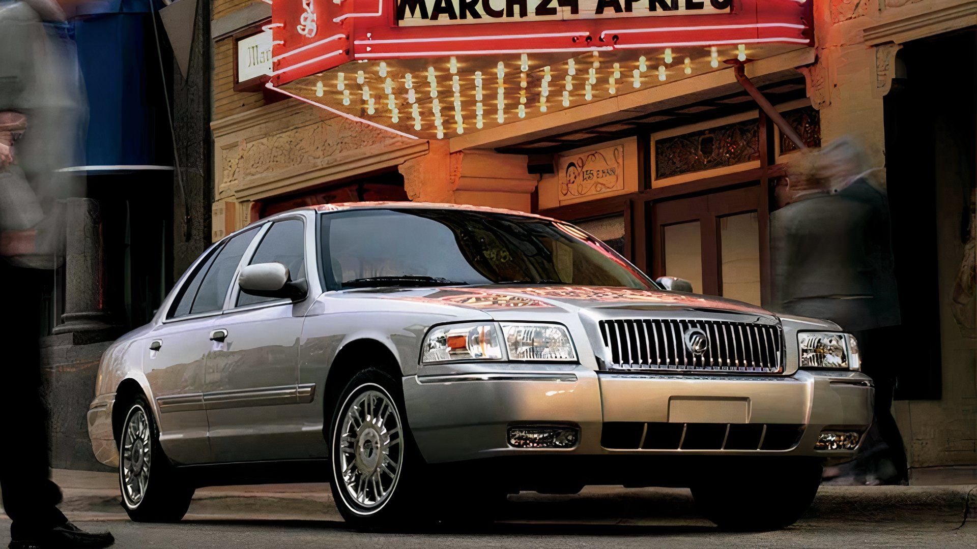 Why Mercury’s Grand Marquis and Lincoln's Town Car Offered Something ...