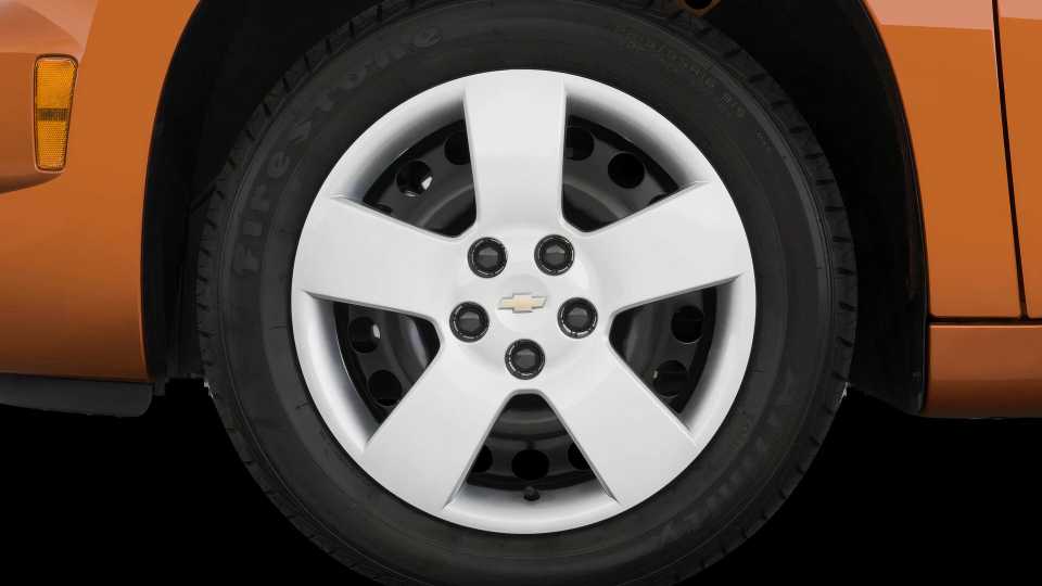 2011 Chevrolet HHR Pricing, Photos & Specs
