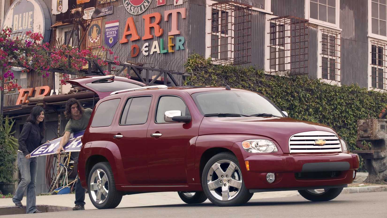 2011 Chevrolet HHR Pricing, Photos & Specs
