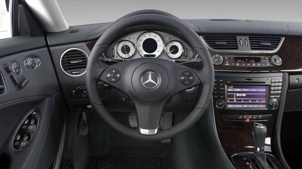 2011 Mercedes-Benz CLS-Class Pricing, Photos & Specs