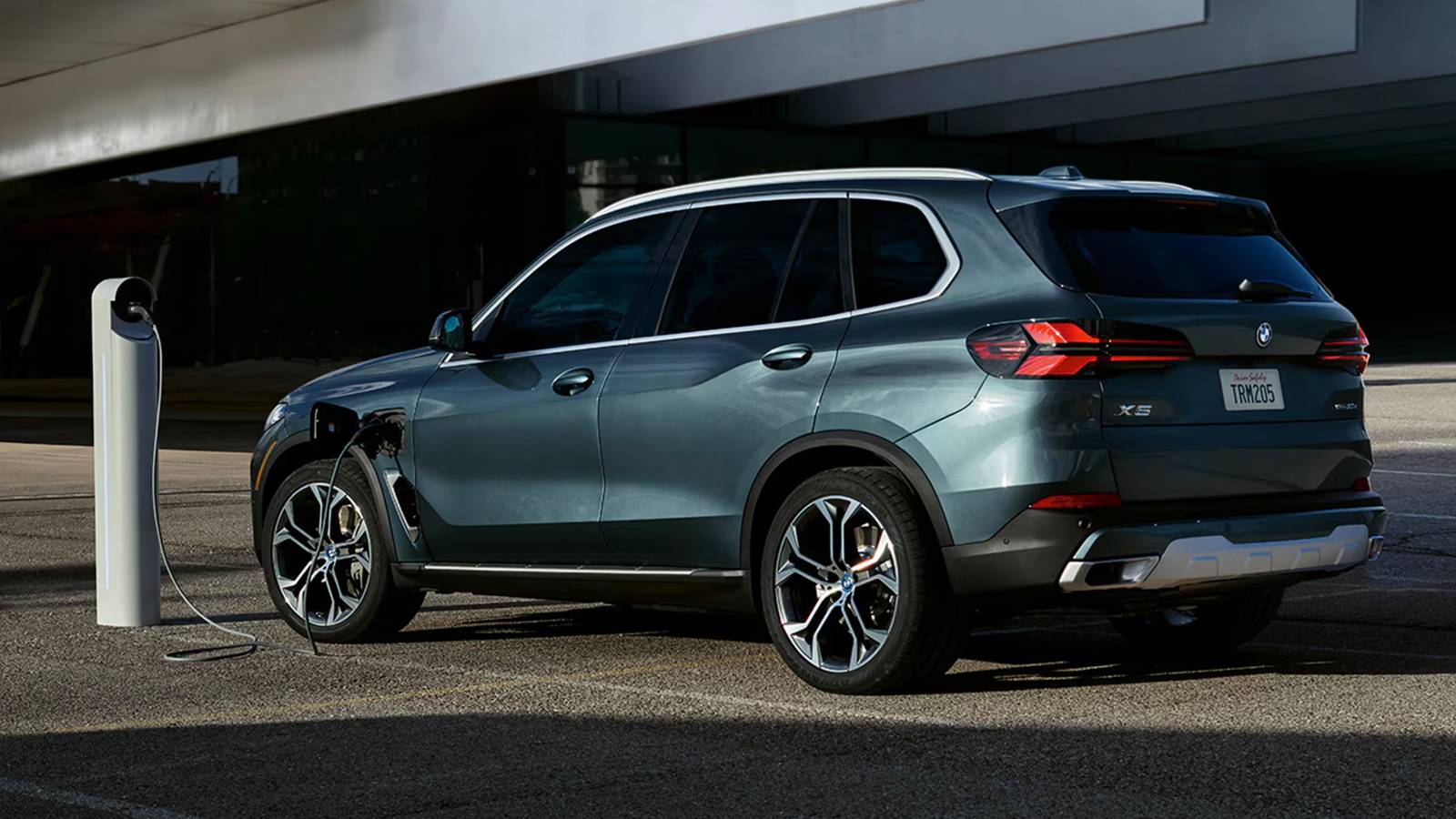 Plug-In Hybrids With the Longest Range (PHEV) for 2025 | CarBuzz