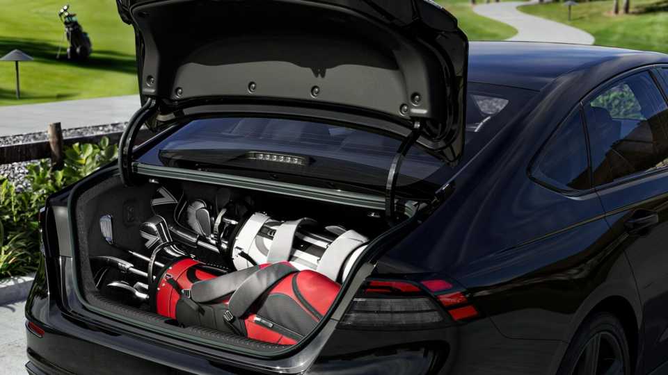 2025 Honda Accord Pricing, Photos & Specs